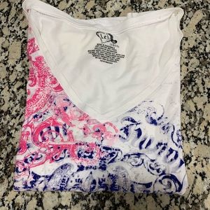 lei | Tops | Lei Top | Poshmark